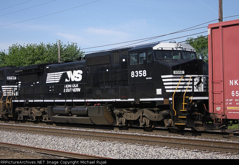 NS 8358